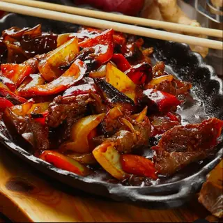 Livrare Royal Gorkha Woks în Iași | Glovo