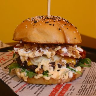 Burger 22 delivery in Wrocław | Glovo