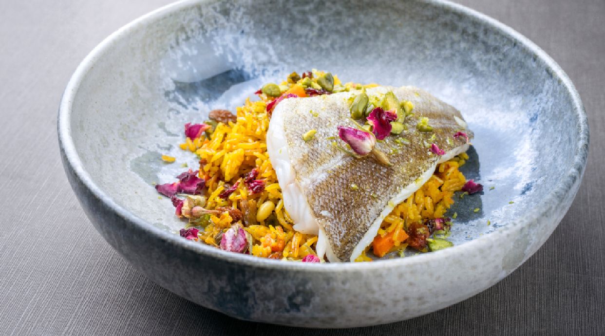 Order Nigerian food delivery in Nigeria and receive it in no time | Glovo